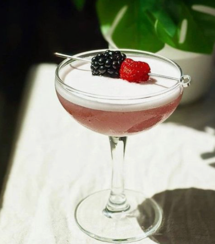 Drink Monday Non-Alcoholic Cocktail Recipe: Berry Good Monday